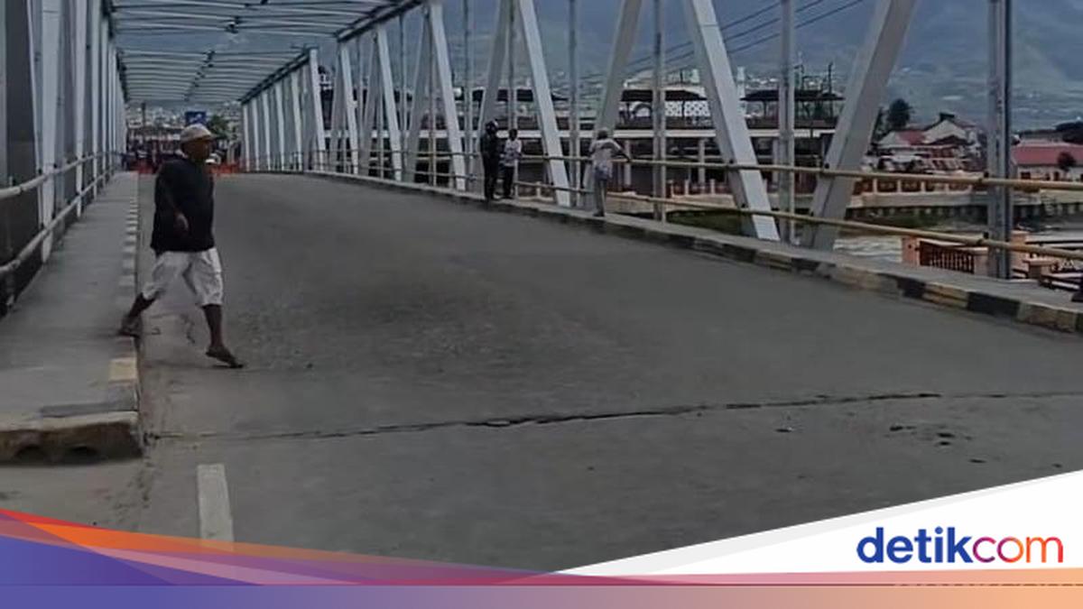 Jembatan III Palu Retak Akibat Gempa M 6,7, Lalu Lintas Ditutup Sementara