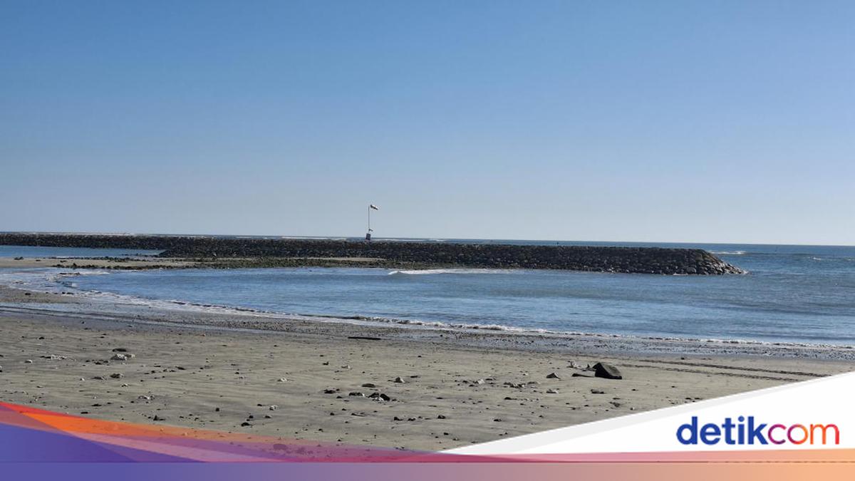 Geger Mayat Berjaket Hitam Mengapung di Pantai Kuta