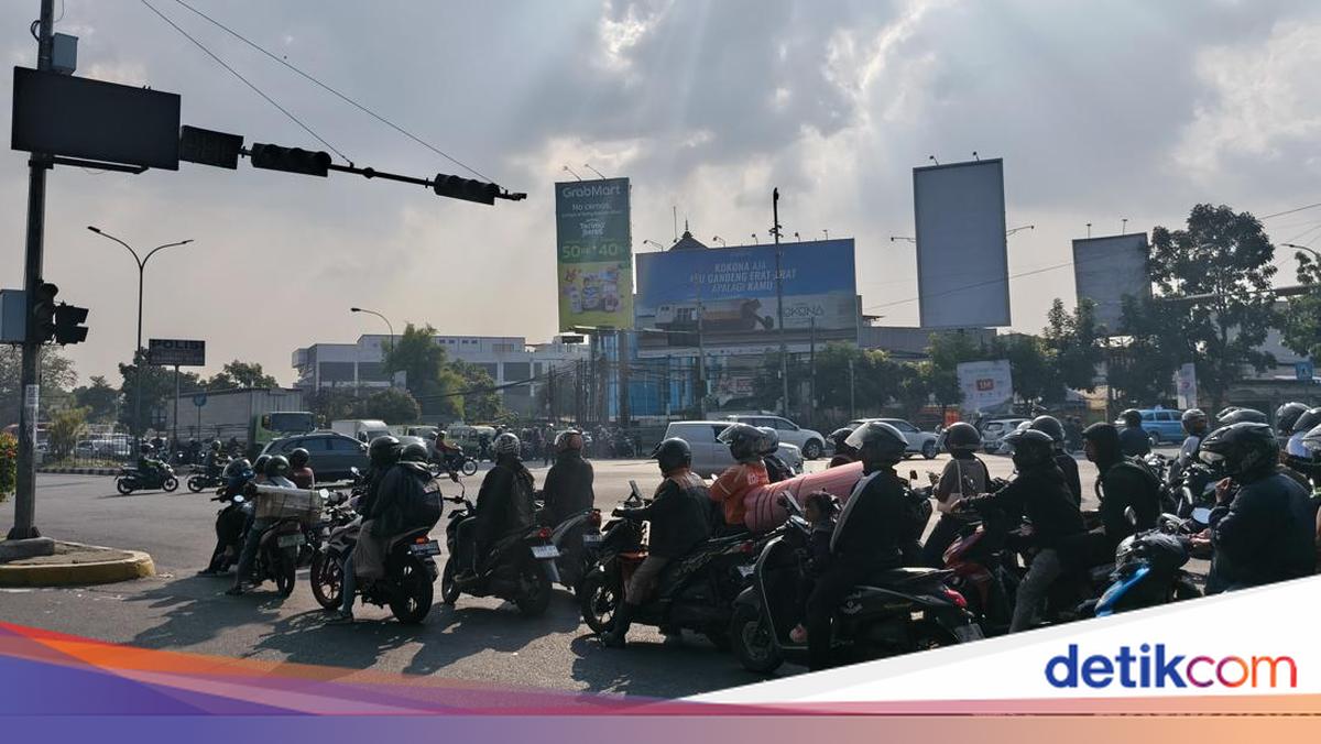 Lampu Merah Samsat Soetta Bandung Mati gegara Listrik Padam