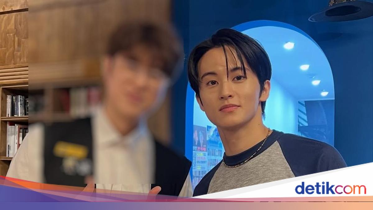 Mark Lee Bikin Heboh Pakai T-Shirt Simbol Perbudakan-Kebencian