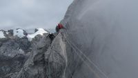 Fiersa Besari Ungkap Kronologi hingga 2 Pendaki Meninggal di Carstensz