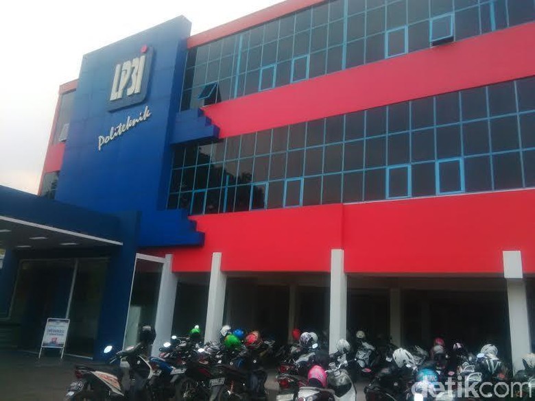 Status Dinonaktifkan, Aktivitas Perkuliahan di LP3I Bandung Tetap Normal