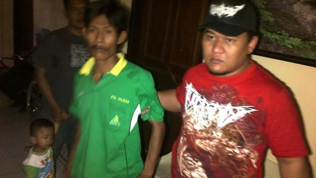 Ditikam Tetangga, Seorang Perwira Polisi di Situbondo Dilarikan ke RS