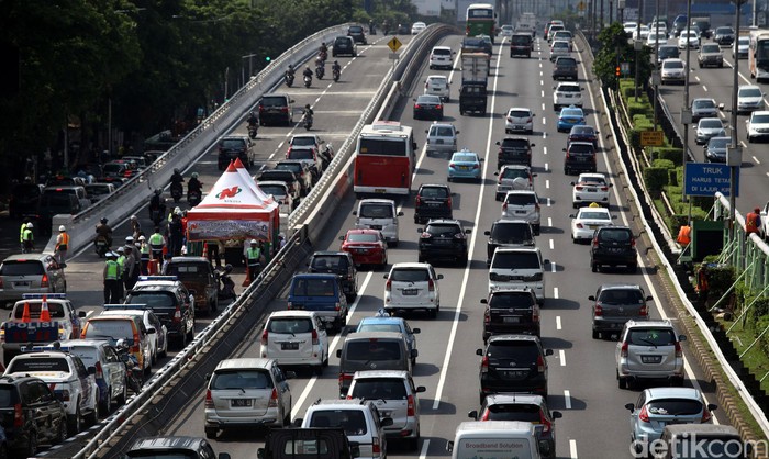 Flyover Kuningan Sisi Selatan Sudah Bisa Dilintasi