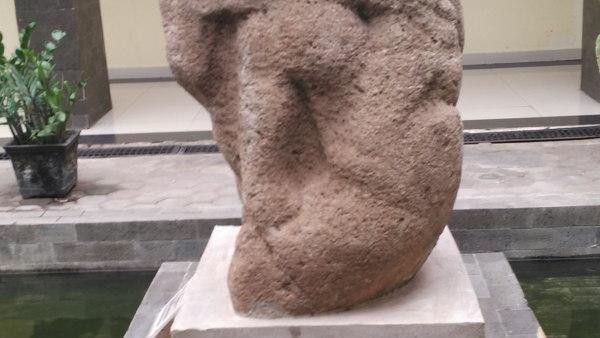 Patung-patung Megalitikum di Palembang