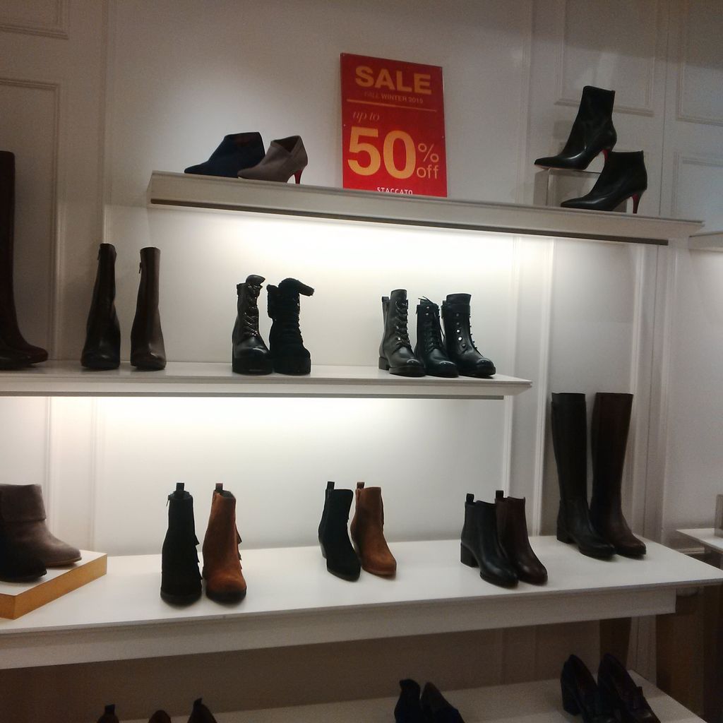 Brand Sepatu Staccato Diskon Sampai 50% di Senayan City
