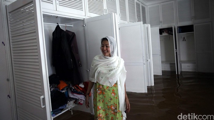 Deretan Kontroversi Hasnaeni 'Wanita Emas', Kini Jadi Tersangka Kejagung Deretan Kontroversi Hasnaeni 'Wanita Emas', Kini Jadi Tersangka Kejagung