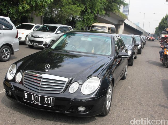 'Mobil Mercy Bekas Taksi Sempat Diragukan'