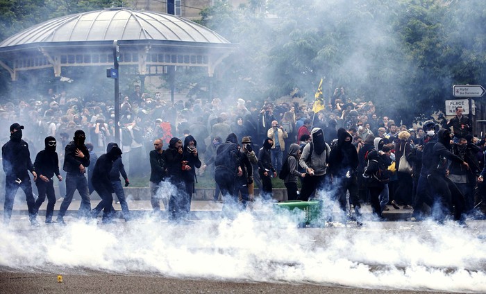 Demo Rusuh di Prancis