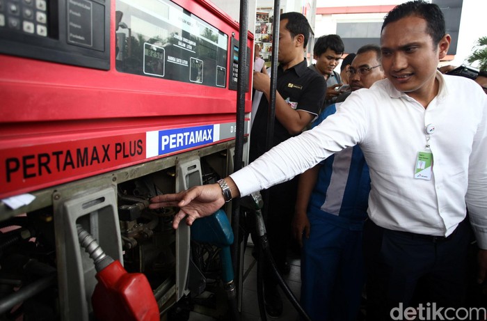 Pertamina Peragakan Cara Kerja Dispenser SPBU