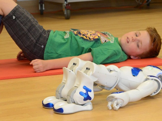 Robot-robot Unik yang Bermanfaat untuk Dunia Kesehatan - Halaman 7