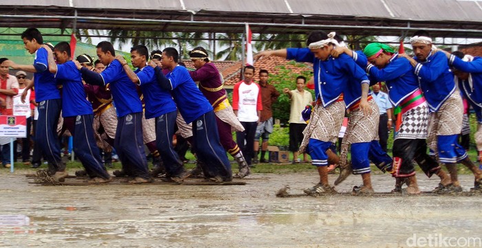 Meriahnya Lomba Terompah Panjang di Nusakambangan