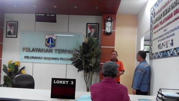Ada e-KTP Mobile, Pelayanan Reguler Tetap Dibuka di Kelurahan Mampang