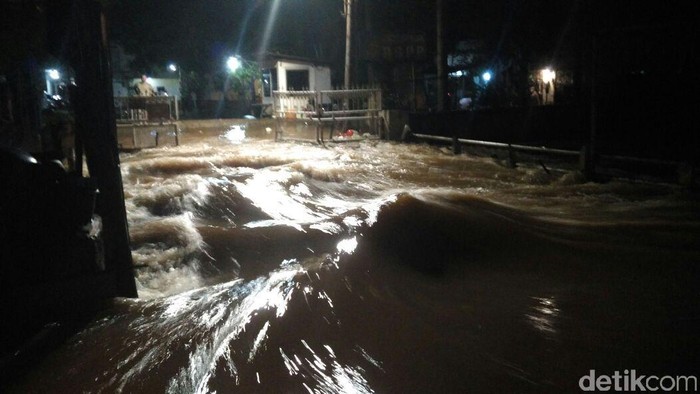 Ini Penyebab Kali Krukut Meluap dan Sebabkan Banjir Parah di Jaksel