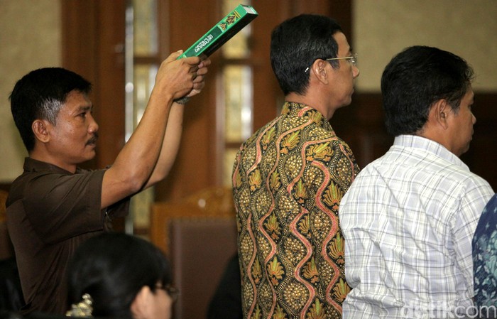 Heru Budi Hartono Jadi Saksi Sidang Sanusi Heru Budi Hartono Jadi Saksi Sidang Sanusi