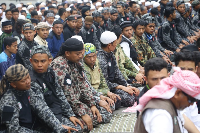 Laskar Mujahidin Rapatkan Barisan di Istana