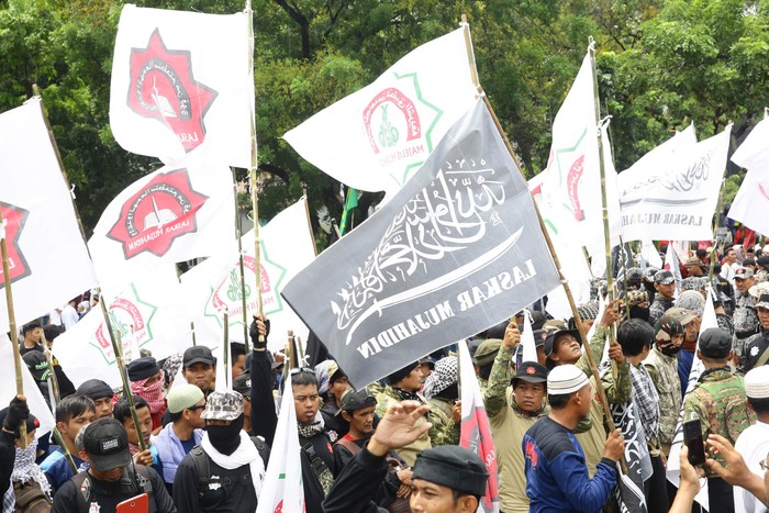 Laskar Mujahidin Rapatkan Barisan di Istana