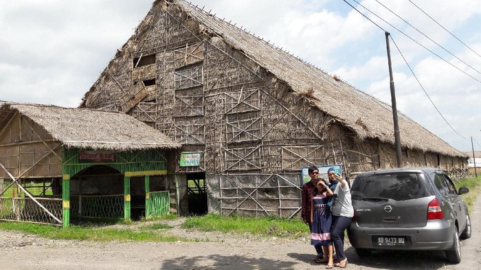 Los Mbako Meden di Klaten Populer Lagi karena Gadis Kretek