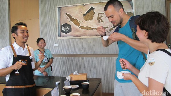 Potret Wisata Kopi di Tabanan, Bali