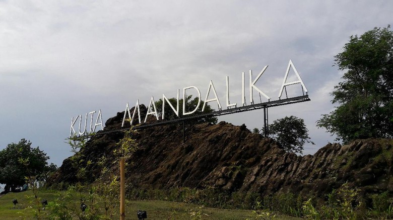 Ini 10 Destinasi Wisata Halal Unggulan Indonesia Ini 10 Destinasi Wisata Halal Unggulan Indonesia