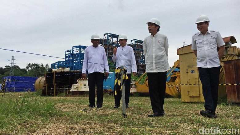 Jokowi Minta Menteri Awasi Proyek Agar Tak Mangkrak Jokowi Minta Menteri Awasi Proyek Agar Tak Mangkrak