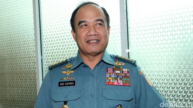 Panglima TNI yang Baru Juga Diusulkan dari TNI AL Panglima TNI yang Baru Juga Diusulkan dari TNI AL