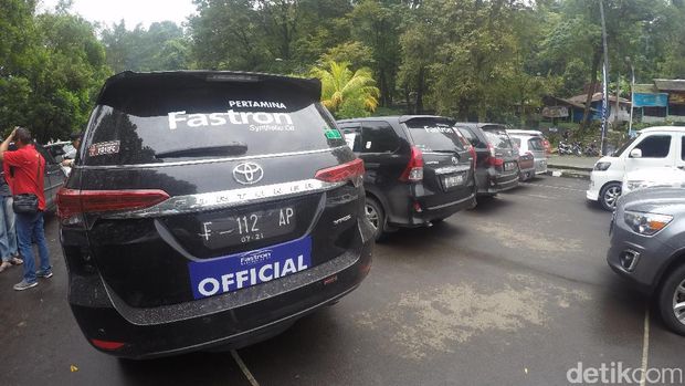 Pertamina Lubricants Ajak 15 Komunitas Jalan-jalan ke Purwakarta Pertamina Lubricants Ajak 15 Komunitas Jalan-jalan ke Purwakarta