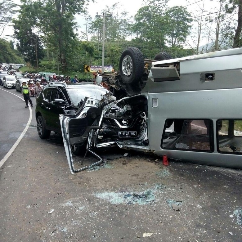 Tabrakan Beruntun di Tanjakan Emen Subang, Satu Orang Tewas