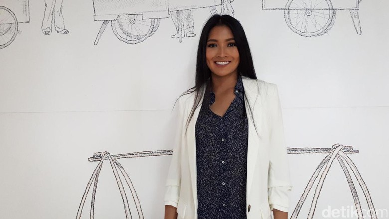 Anindya Putri Terpikat Pesona Raja Ampat