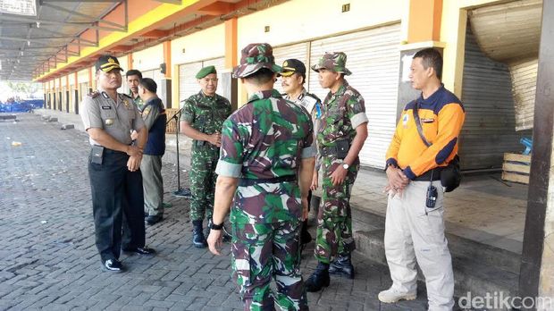Polisi Selidiki Penyebab Kebakaran Pasar Legi Songgolangit Ponorogo Polisi Selidiki Penyebab Kebakaran Pasar Legi Songgolangit Ponorogo