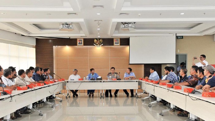 50 Nelayan Tegal Bertemu Susi, Dukung Larangan Cantrang