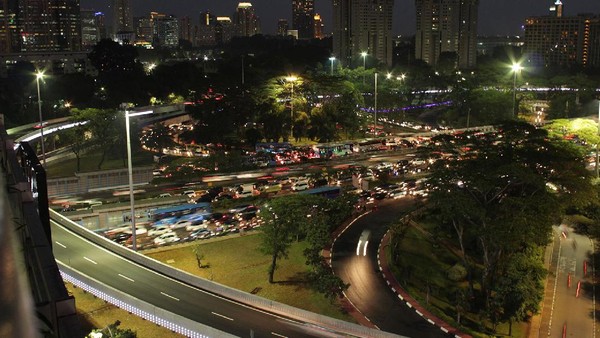Foto: Tempat Paling Asyik Lihat Jembatan Susun Semanggi