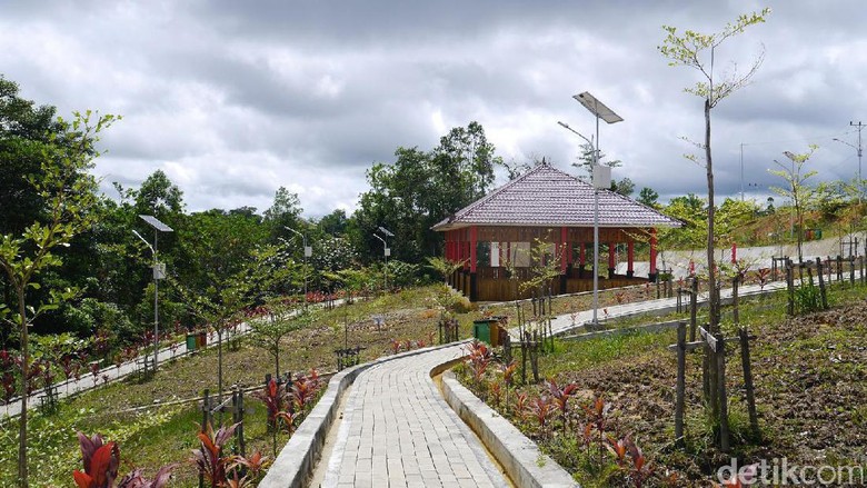 Santai Sore Sambil Jogging di Taman Sabang Merah