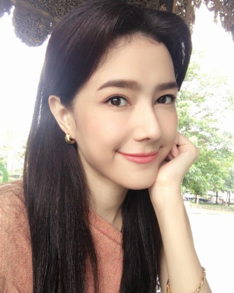 Kecantikan Gadis Thailand Ini Bikin Netizen Terpana