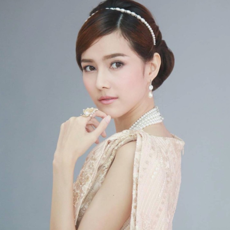 Kecantikan Gadis Thailand Ini Bikin Netizen Terpana