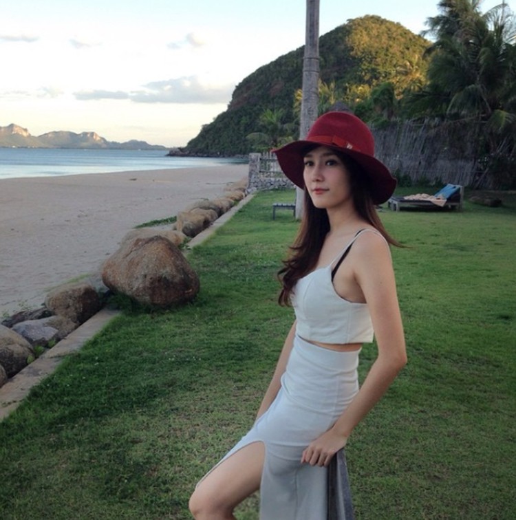 Kecantikan Gadis Thailand Ini Bikin Netizen Terpana