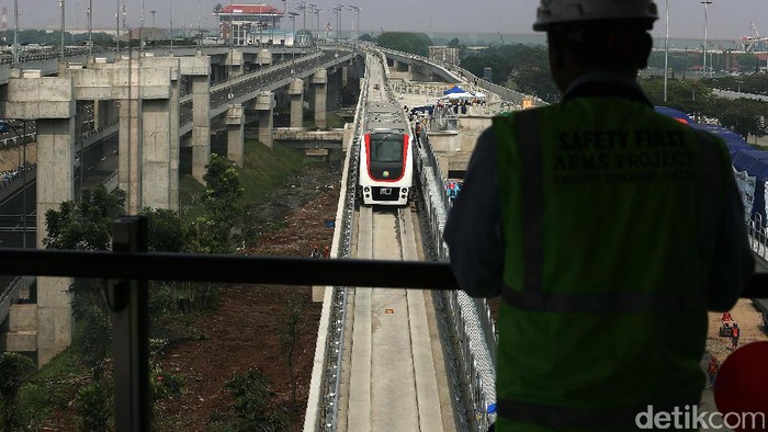 Skytrain Soetta Dikandangin, Kok Bisa?
