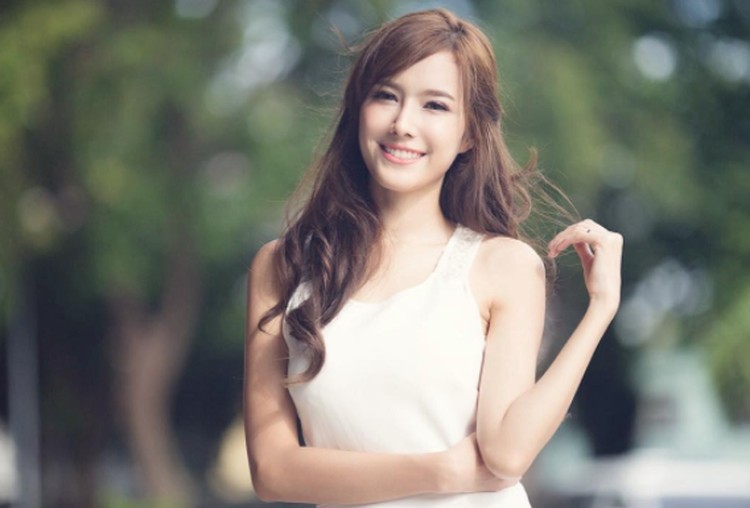 Kecantikan Gadis Thailand Ini Bikin Netizen Terpana