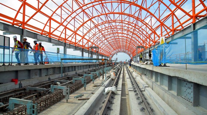 Foto: Keren, Stasiun dan Rel LRT Palembang Sudah Terpasang