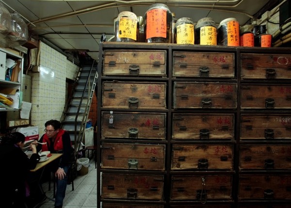 Foto: Kuliner Ekstrem Sup Ular