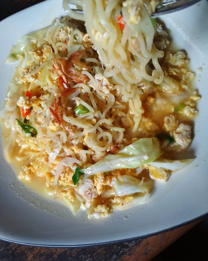 Ini 10 Mie Instan Rebus dengan Paduan Telur Hingga Cabai Rawit Racikan ...