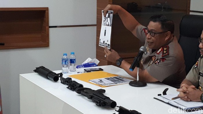 Ini Penampakan Senjata Pelontar Granat yang Diimpor Polri