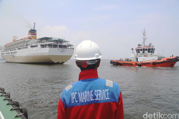 Melihat Peranan Kapal Pandu di Pelabuhan Tanjung Priok