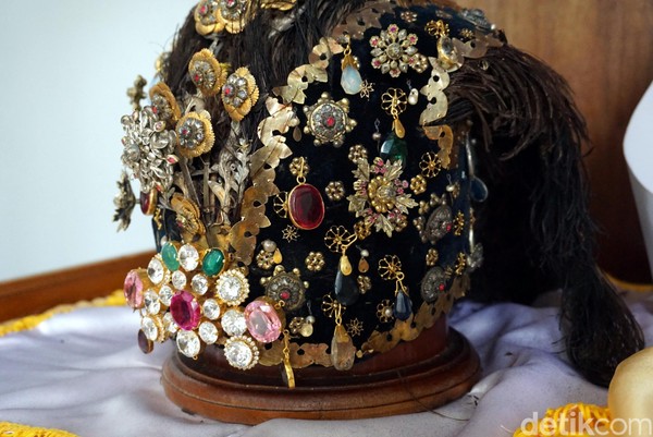 Foto: Mahkota Keramat Sultan Bacan