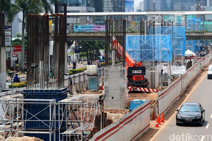 Masa Depan Tiang Bekas Monorel di Tangan Anies