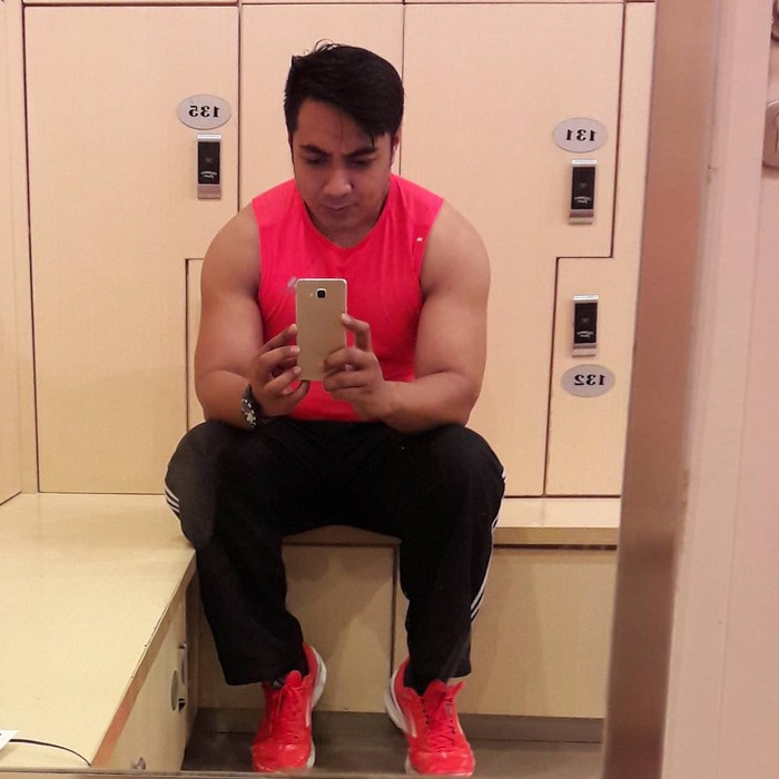 Foto: Riza Muhammad, Ustad Kondang yang Bertubuh Kekar