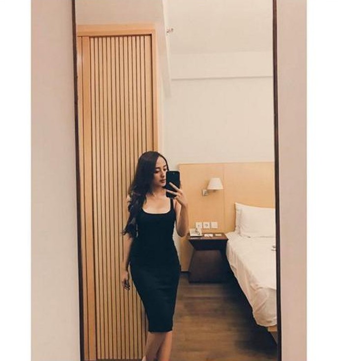 Intip Pose Seksi Junika Wijaya, Model yang Turut Terseret Katalog Alexis