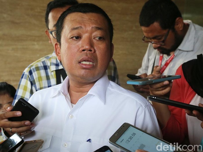 Nusron Wahid Ungkap Gibran Keberatan Fotonya Ada di Baliho Porseni NU Nusron Wahid Ungkap Gibran Keberatan Fotonya Ada di Baliho Porseni NU