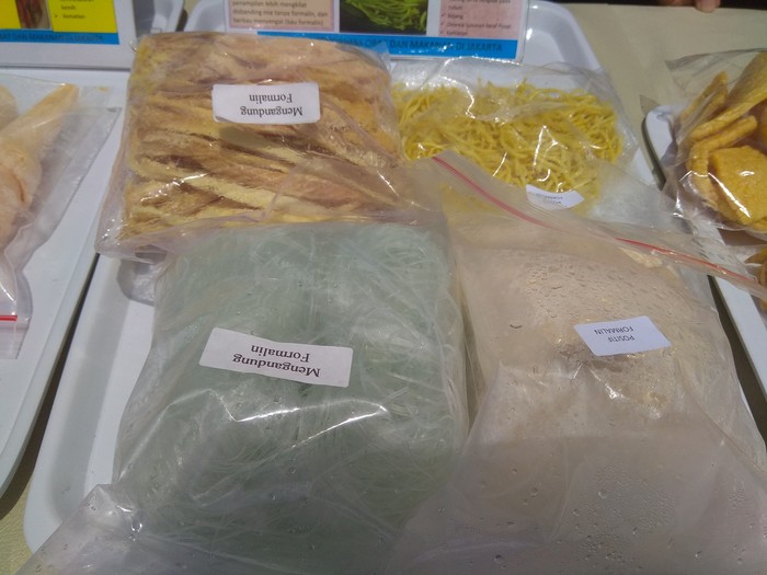 Begini Cara Kenali Makanan Bebas Boraks dan Formalin