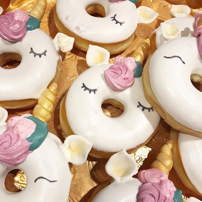 Unicorn Menggemaskan? Ini Bikin Kue-kue Jadi Makin Cantik?